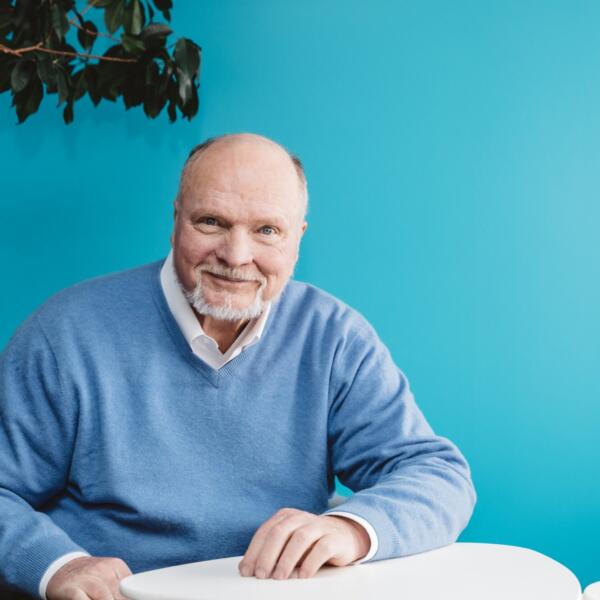 In loving memory of Ed McVaney - Nextworld